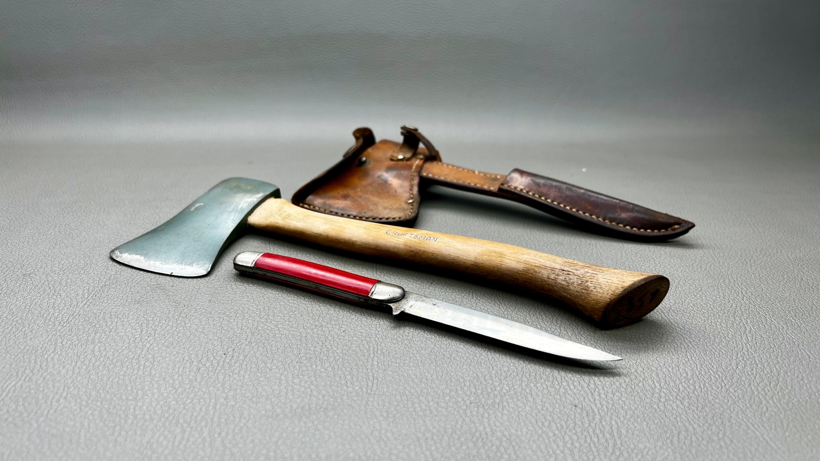 Craftsman Mini Hatchet & Knife In Leather Pouch - The Tool Exchange AU